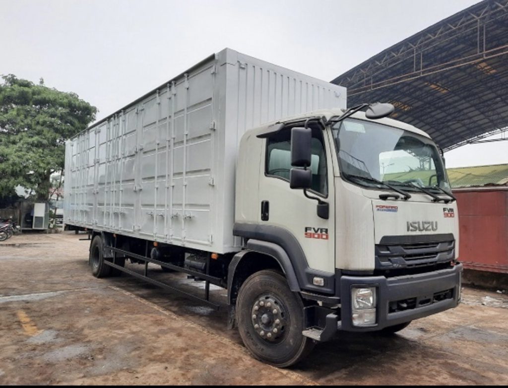 ISUZU 7 Tấn Chở Pallet | Xe Tải thùng kín Container dài 10M - ISUZU Xe Tải